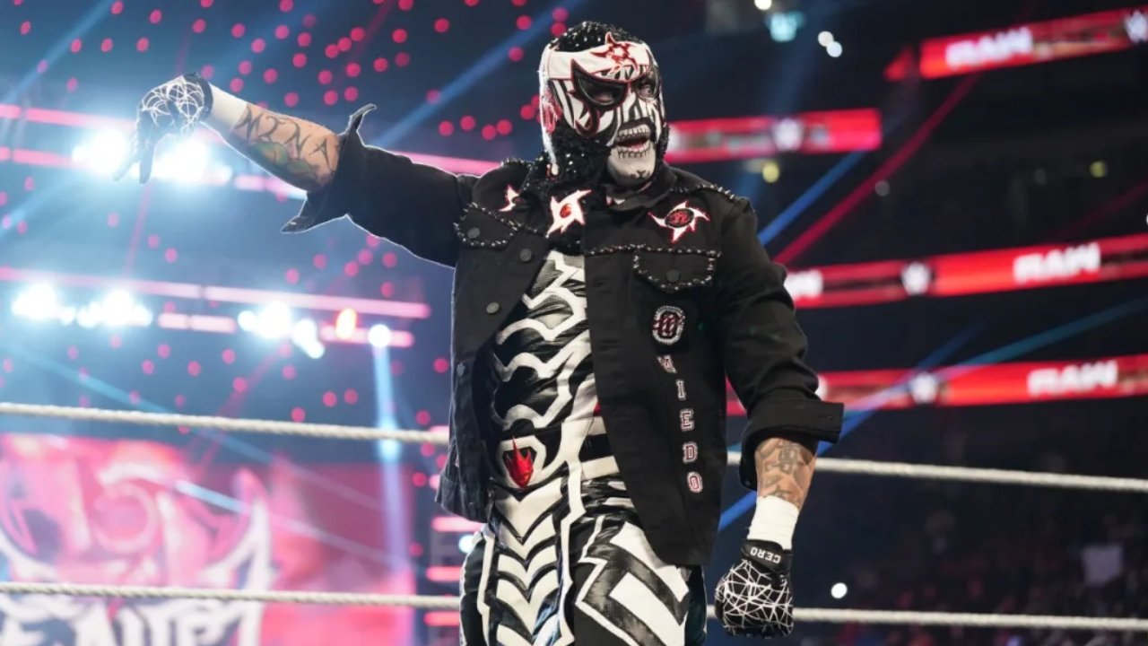Penta El Zero Miedo Net Worth 2026: Contract, Notable Opponents